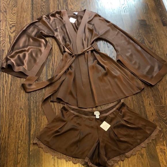 Diane Von Furstenberg | Intimates & Sleepwear | Nwt Dvf Boudoir ...